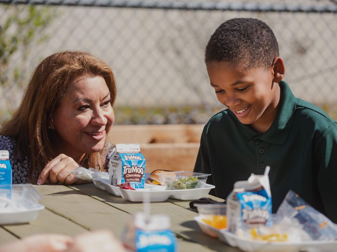 Free Meals for Kids | Feeding America